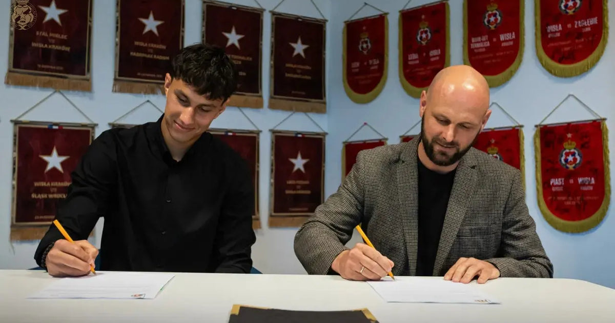 Jakub Nowiński podpisał pierwszy profesjonalny kontrakt – Wisła Kraków ...